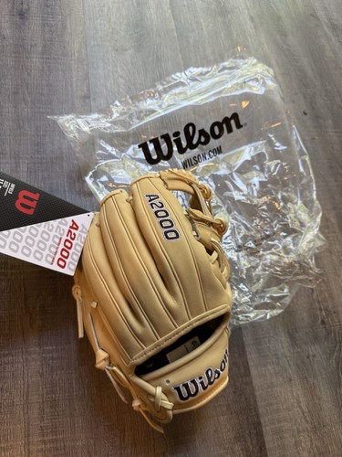 Wilson Classic Blonde A2000 1786 11.5” Baseball Glove RHT WBW102072115 ...