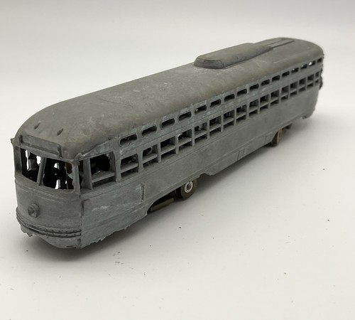 Bowser HO Scale Cast PCC Streamline Trolley model Unpainted Metal ...
