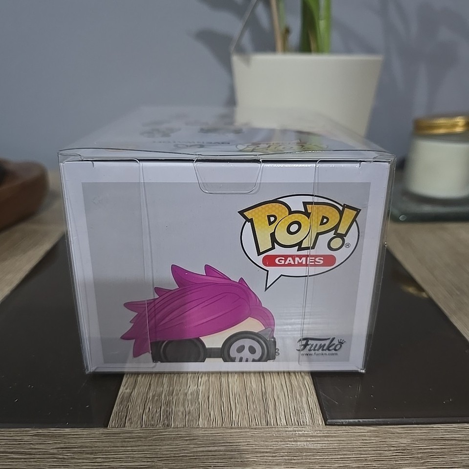 Funko Pop! Games - Overwatch Tracer (Punk) #495 Vinyl Figure | eBay UK