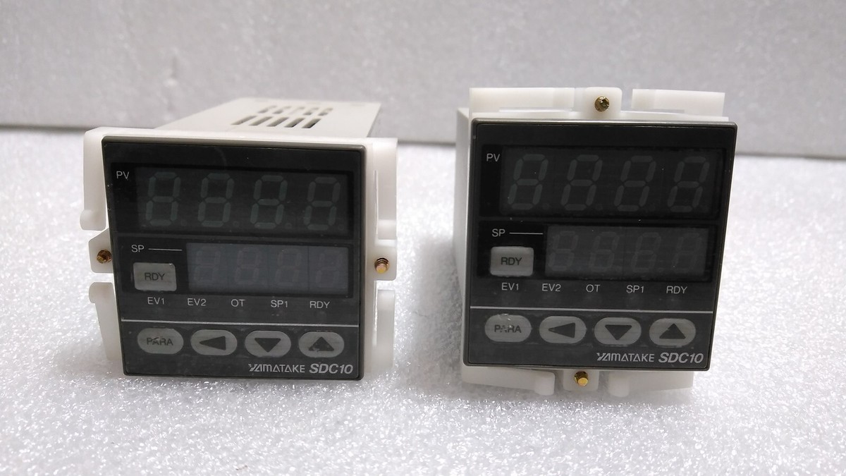 Yamatake Sdc10c10t0dta0100 Digitronik Digital Indicating