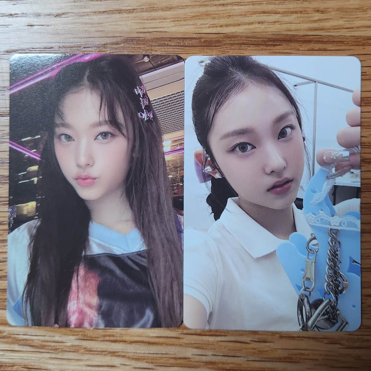Haerin Official 2 pcs Photocards NewJeans Get Up New Jeans Weverse ...