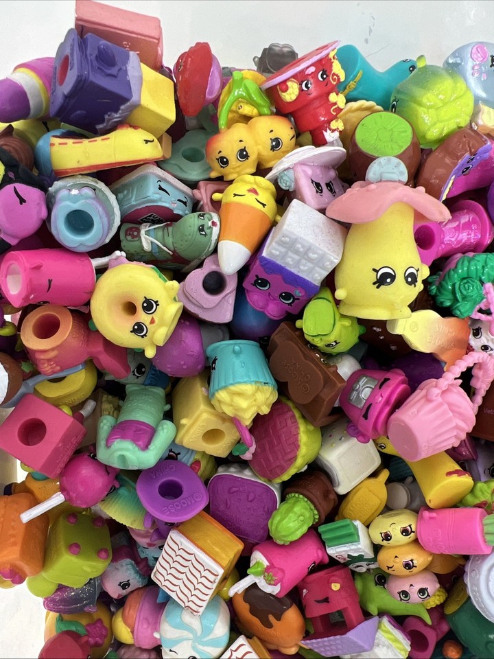 SHOPKINS Lot of 25-Random Characters-No Duplicates Mixed Seasons-Great ...