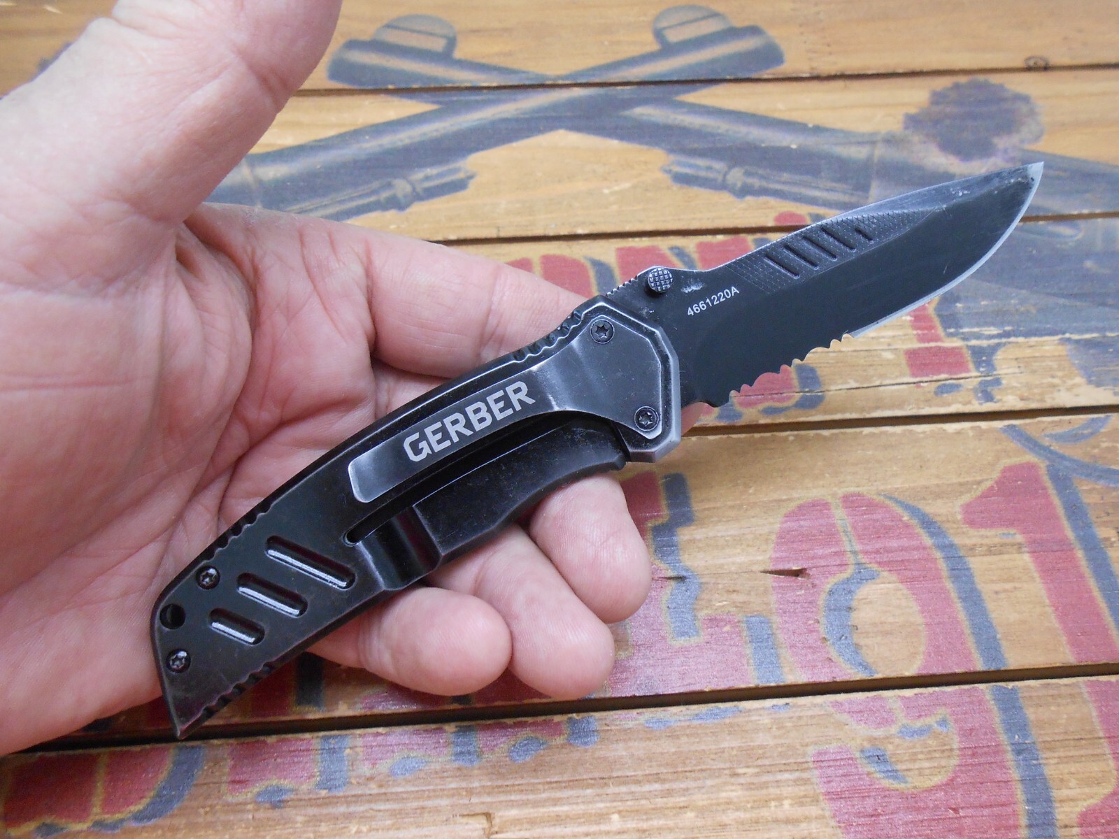 Gerber Swagger Pocket Knife Frame Lock Combo Edge Blade | eBay