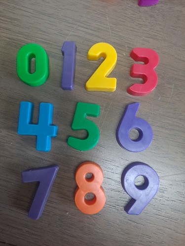 Magnetic Numbers 10 Pc - 1 1/4" Fridge Magnets Educational Development ...