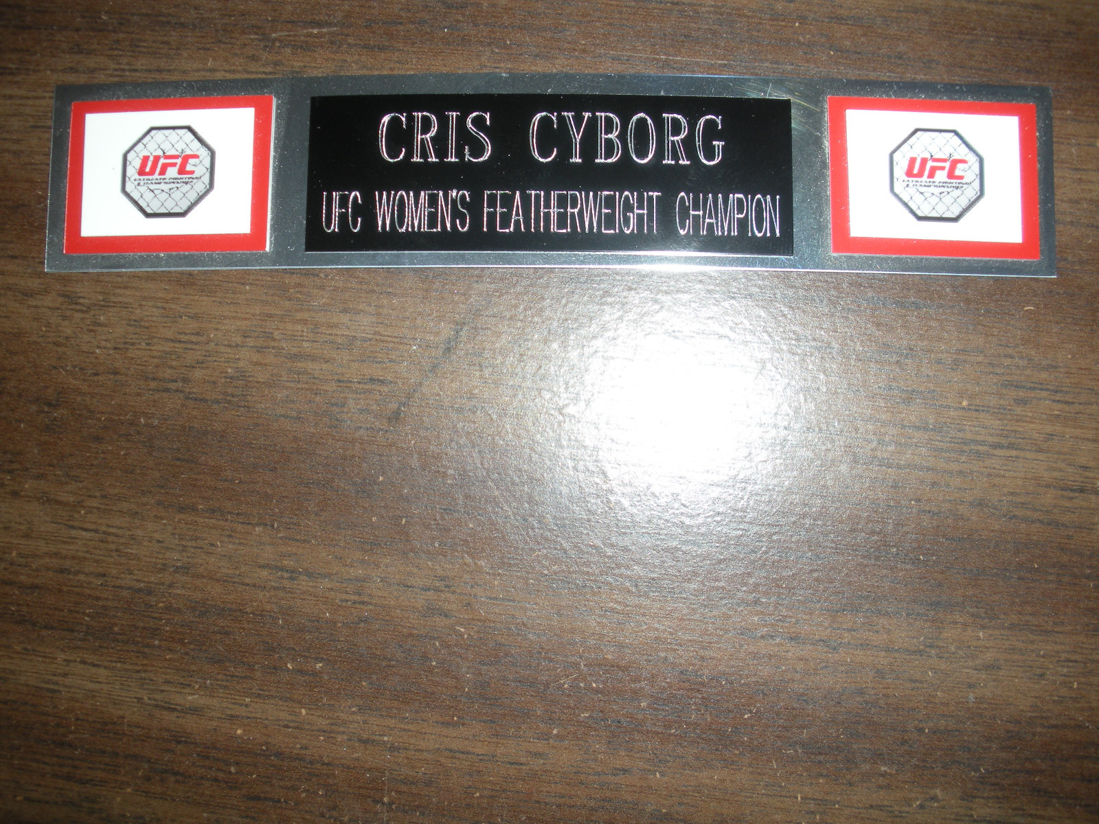 CRIS CYBORG (UFC) NAMEPLATE FOR SIGNED TRUNKS DISPLAY/PHOTO/PLAQUE | eBay