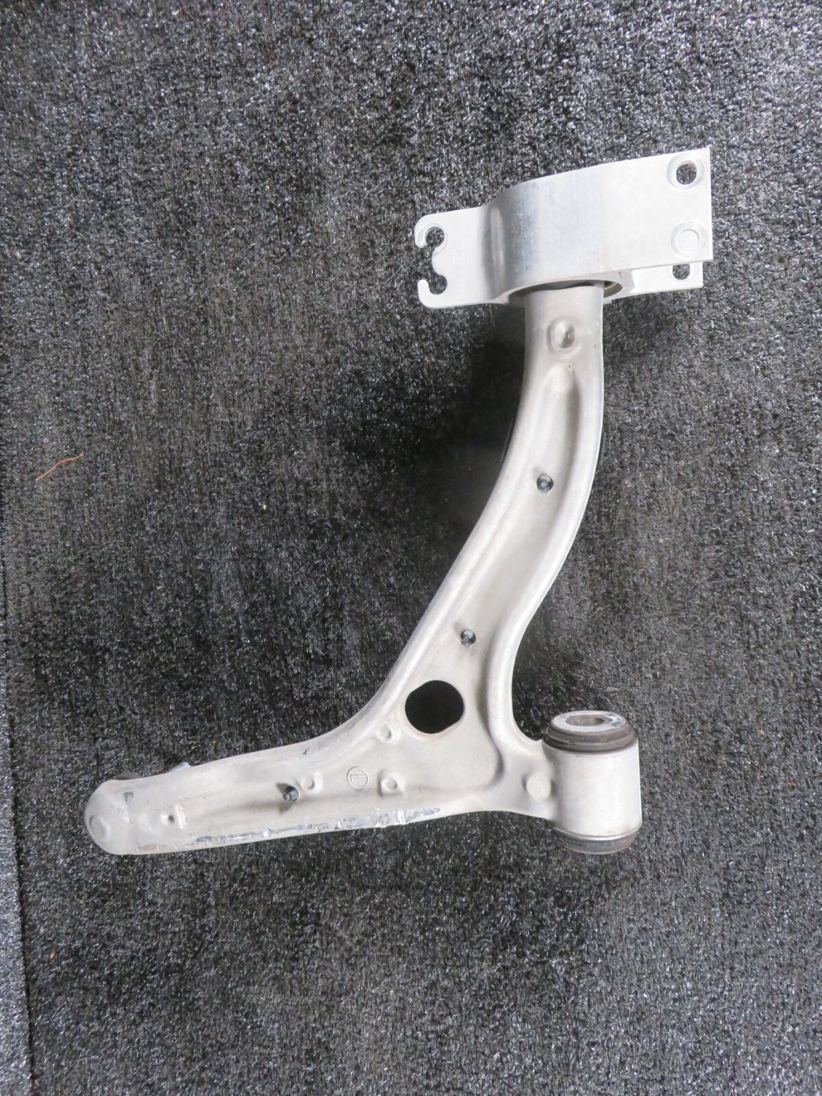 Mercedes Benz CLA250 Lower Control Arm Front Left LH AWD 14 19 ...