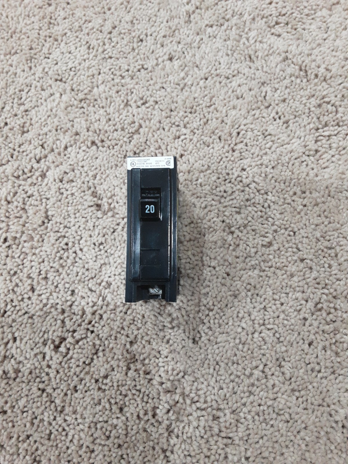 Eaton / Cutler-Hammer QBHW1020 1 Pole 20 Amp Bolt On 22kAIC 240V ...