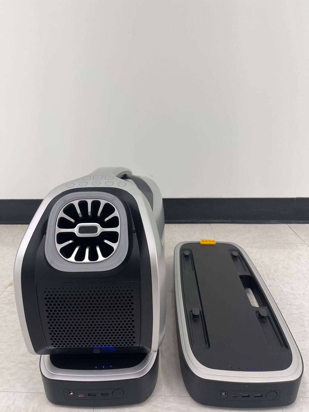 ZERO BREEZE Mark 2, Portable Air Conditioner (1 AC + 2 Batteries) | eBay