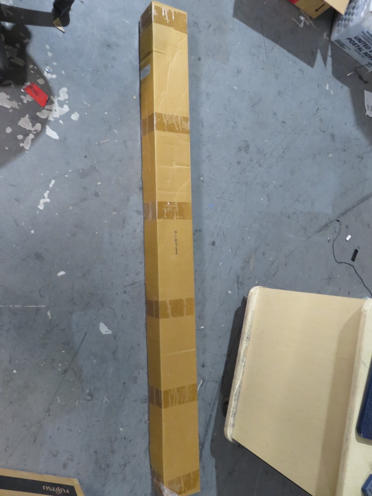 APC AP8862 Metered Rack 36 X NEMA 5-20R 120V 20A 3-Phase PDU for sale ...