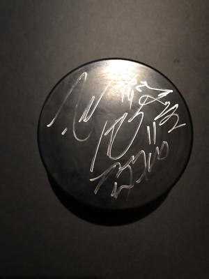 Adam Henrique Mark Fayne Brad Mills Autographed Puck Ducks Oilers ...