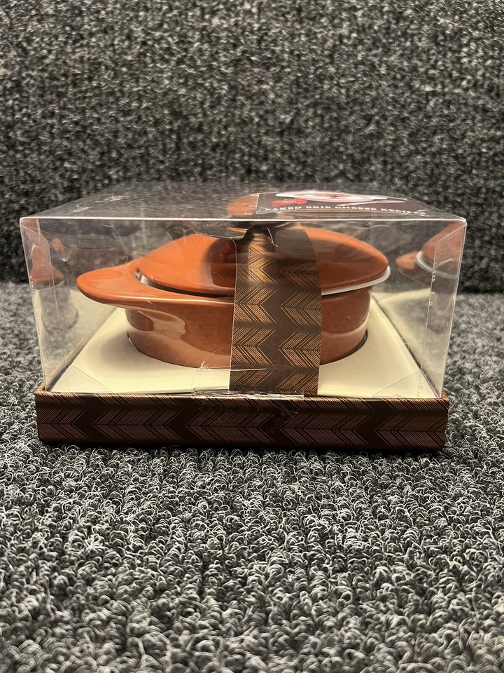 Brie Cheese Baker Set, Wild Eye Designs, 2-Piece Baker & Spreader NIB ...