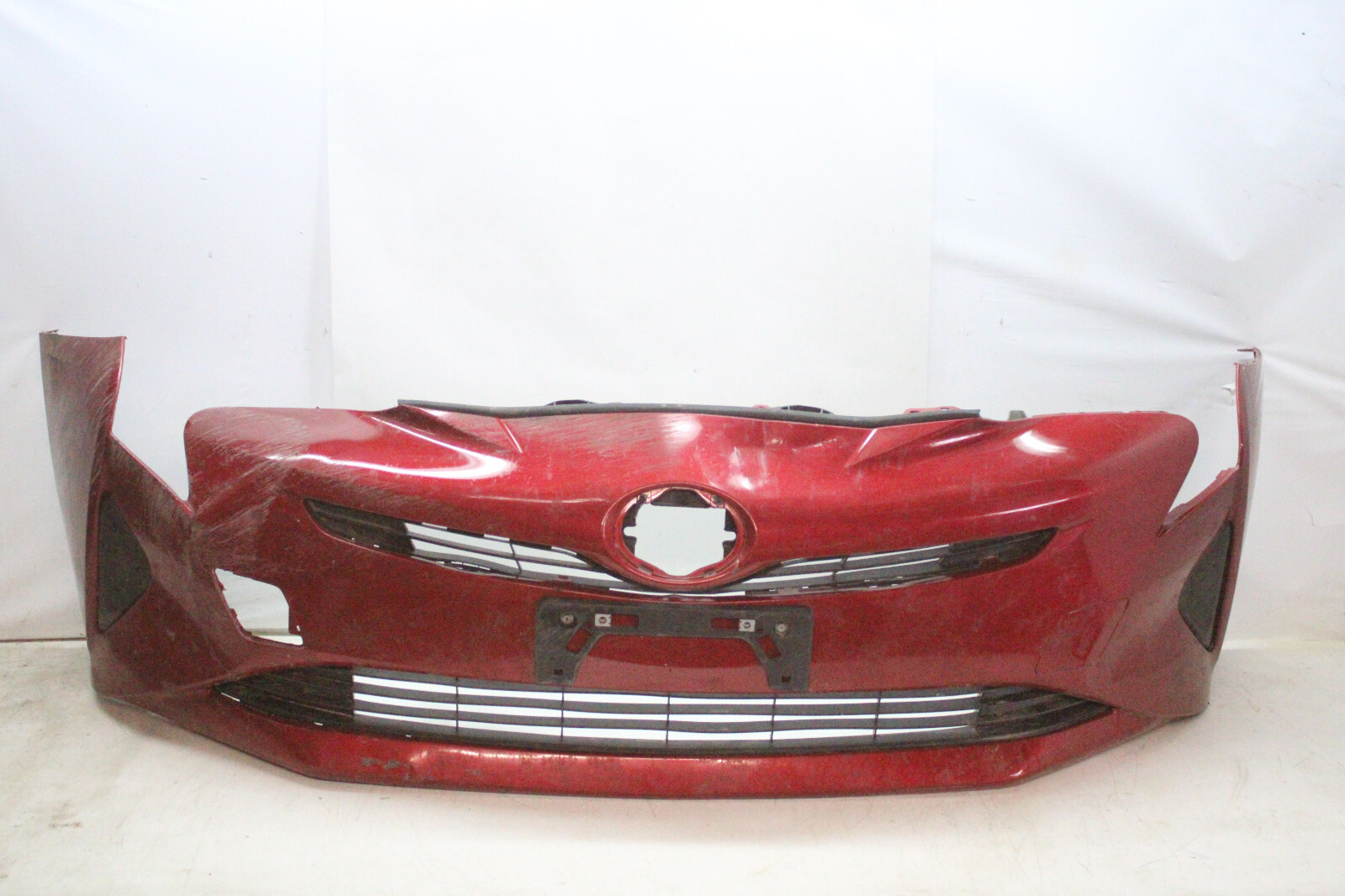 2016 TOYOTA PRIUS FRONT BUMPER COVER RED 3T7 OEM 15 16 17 18 | eBay