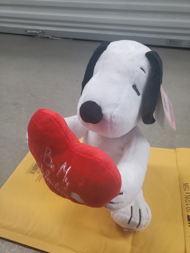 Snoopy Peek A Boo Valentines Day Plush Peanuts CVS TikTok Animated 2024 ...