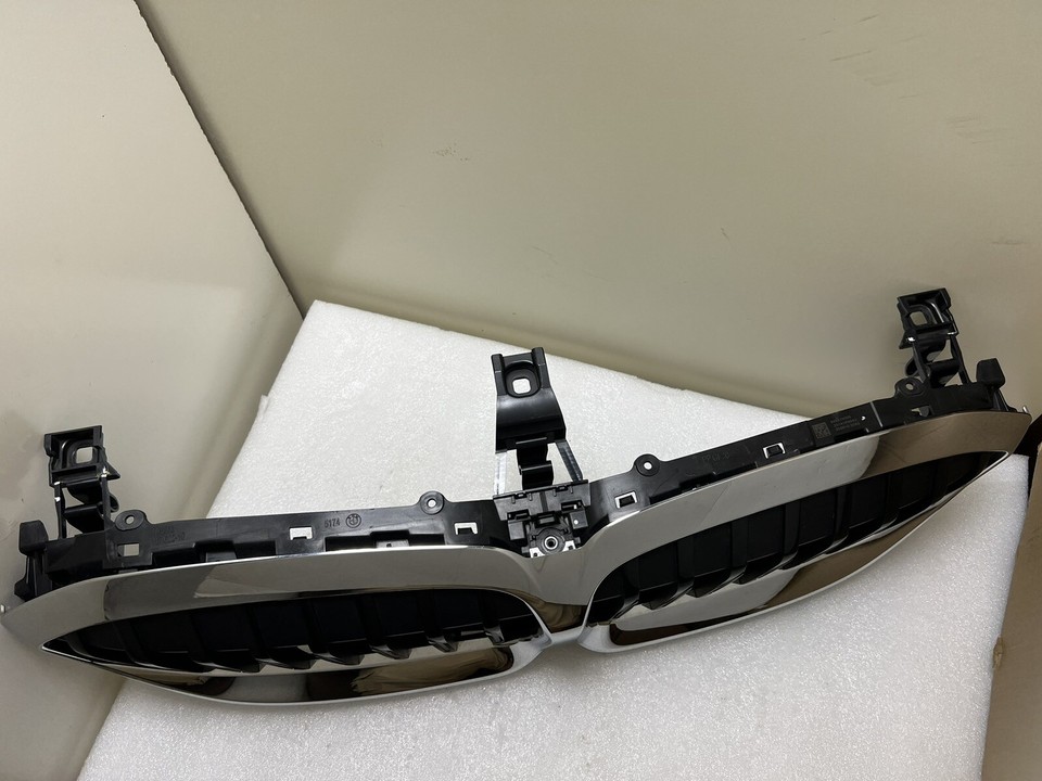 2019-2022 G20 BMW 3 Series FRONT OEM UPPER Radiator Grille Active Air ...