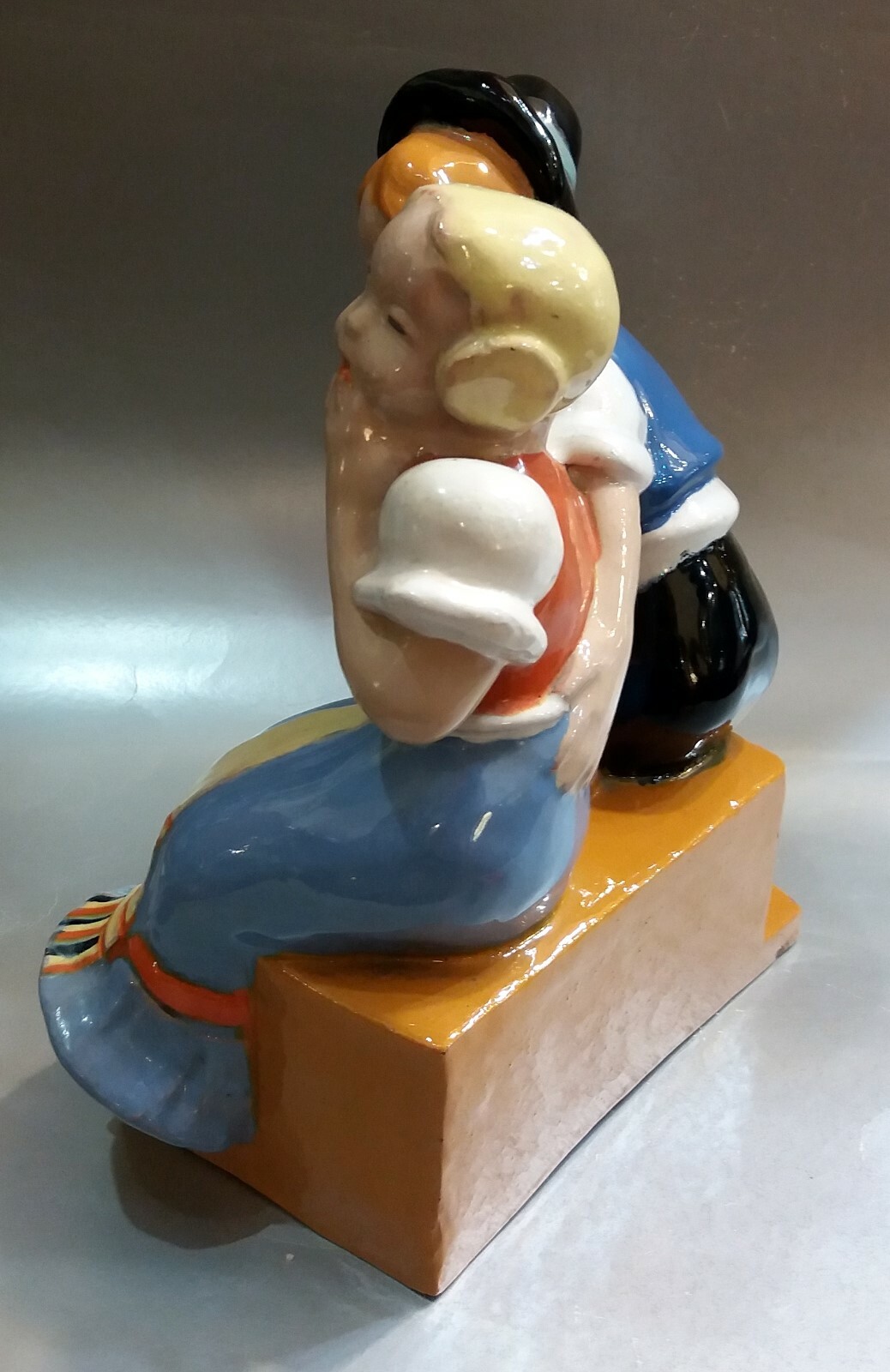KOMLOS, ART DECO COUPLE Hungarian Hand Paint.Ceramic Figurine by Komlos ...