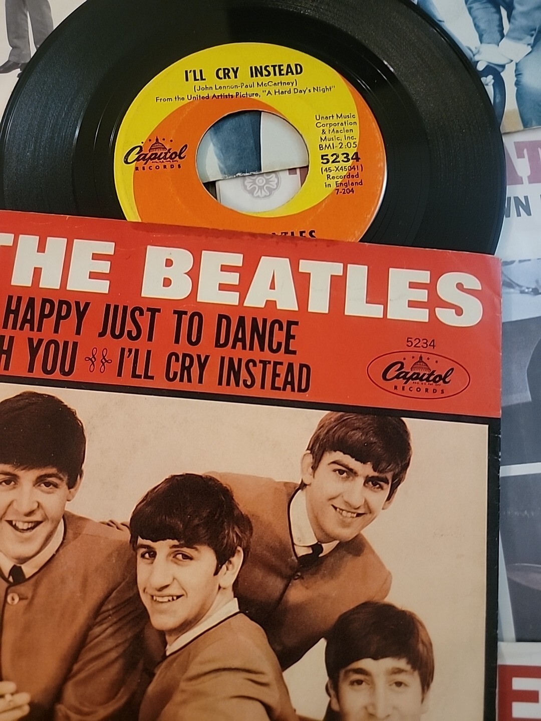 Beatles 45 rpm LOT of 32 Records Capitol VEEJAY SWAN TOLLIE Pic Sleeves ...