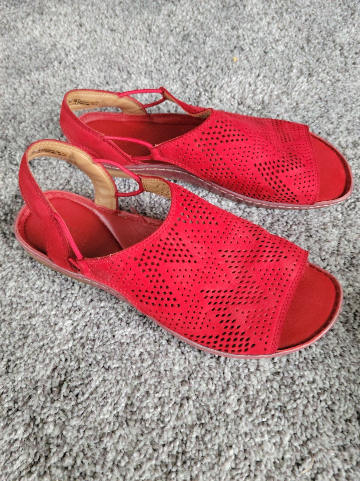 Clarks Ladies Red Sandals SARLA CADENCE Nubuck Suede … - Gem
