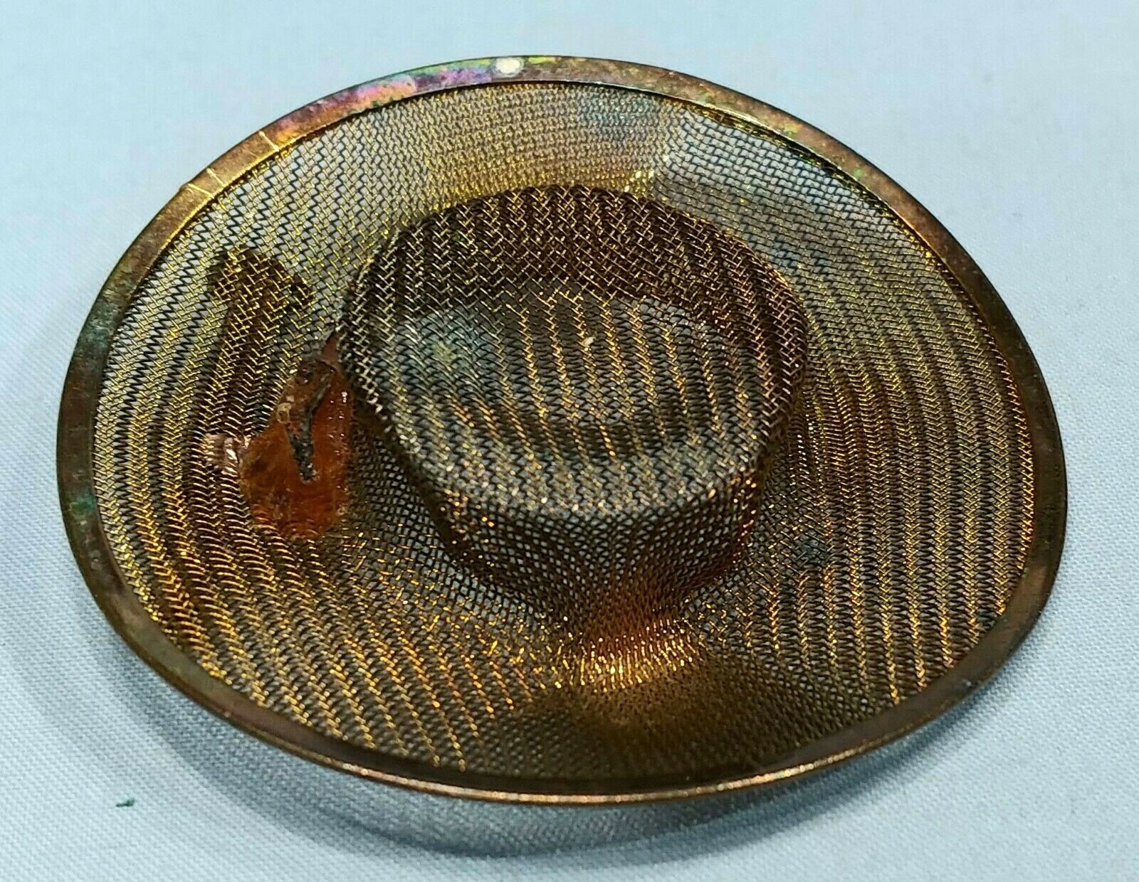 Vintage Wire Mesh Hat Pin Brooch Gold Tone - Gem