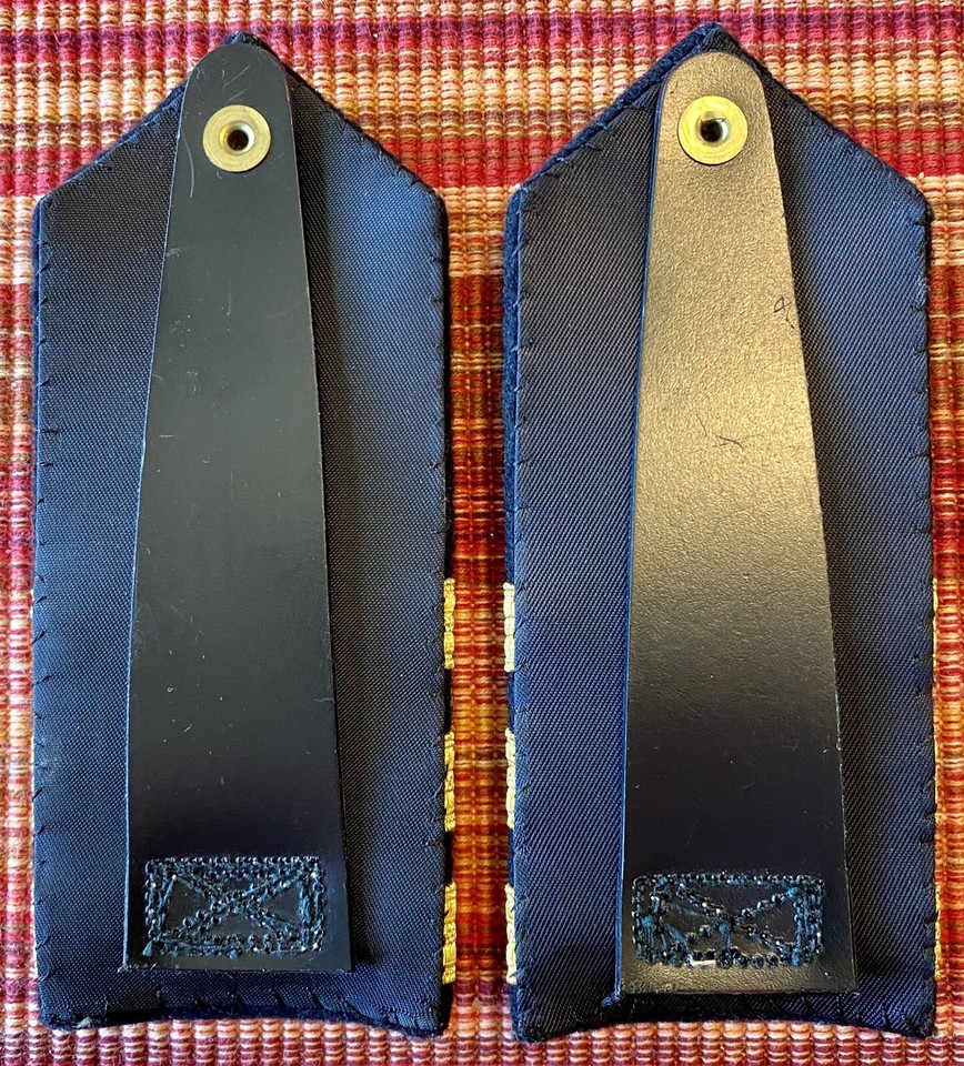 US Navy Male Commander O-5 Cmdr Supply Corps Officers Hard Shoulder ...