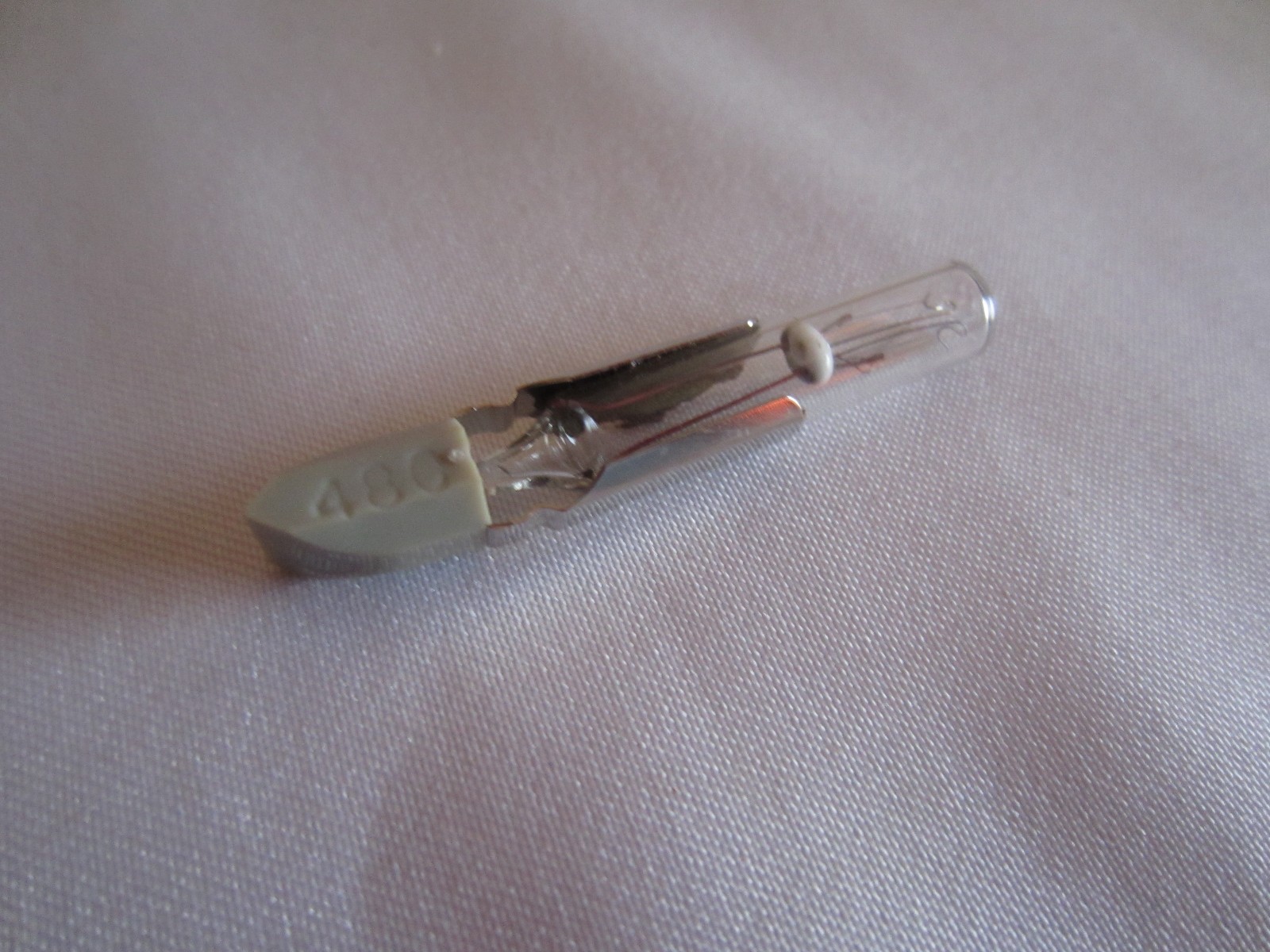 Box Of 10 Sunray Lighting 48C 48C1 Miniature Slide Base Light Bulbs ...