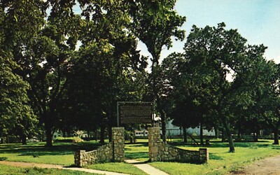 Postcard KS Old Fort Scott Plaza Square Parade Grounds Chrome Vintage ...