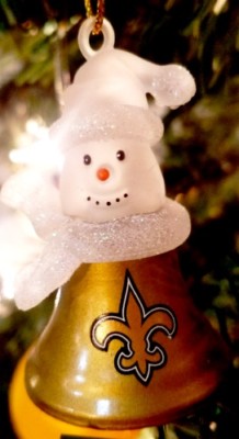 Set Of 3 New Orleans Saints Three Snowman Metal Bell Ornament Features ...