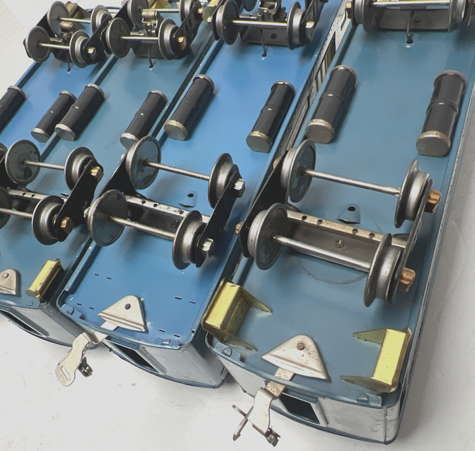 LIONEL PREWAR ST. GAUGE 309/309/310/312 2-TONE BLUE LIGHTED PASS. CARS ...