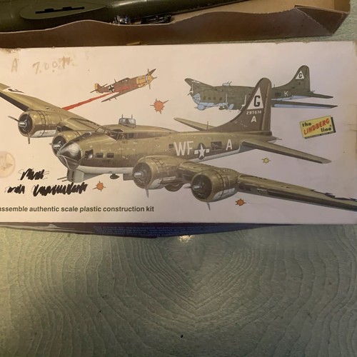 Aircraft/ model kit /B1-G. FLYING FORTRESS . Open Box . | eBay