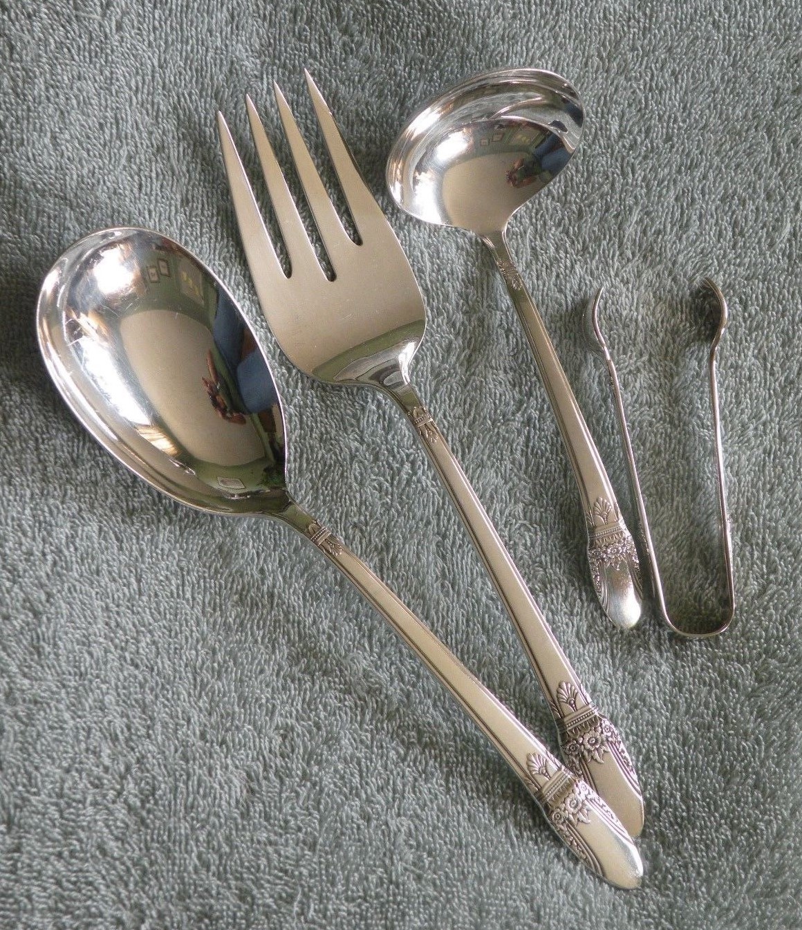 FIRST LOVE - 1847 Rogers Bros IS - Silverplate Silverware / Flatware ...