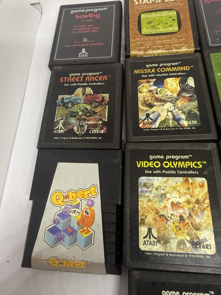 Vintage Atari Games UNTESTED classics Like Qbert Pit Fall And Many More ...