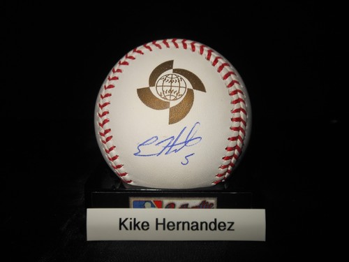 ENRIQUE HERNANDEZ SIGNED 2017 WORLD BASEBALL CLASSIC BALL - TEAM PUERTO ...