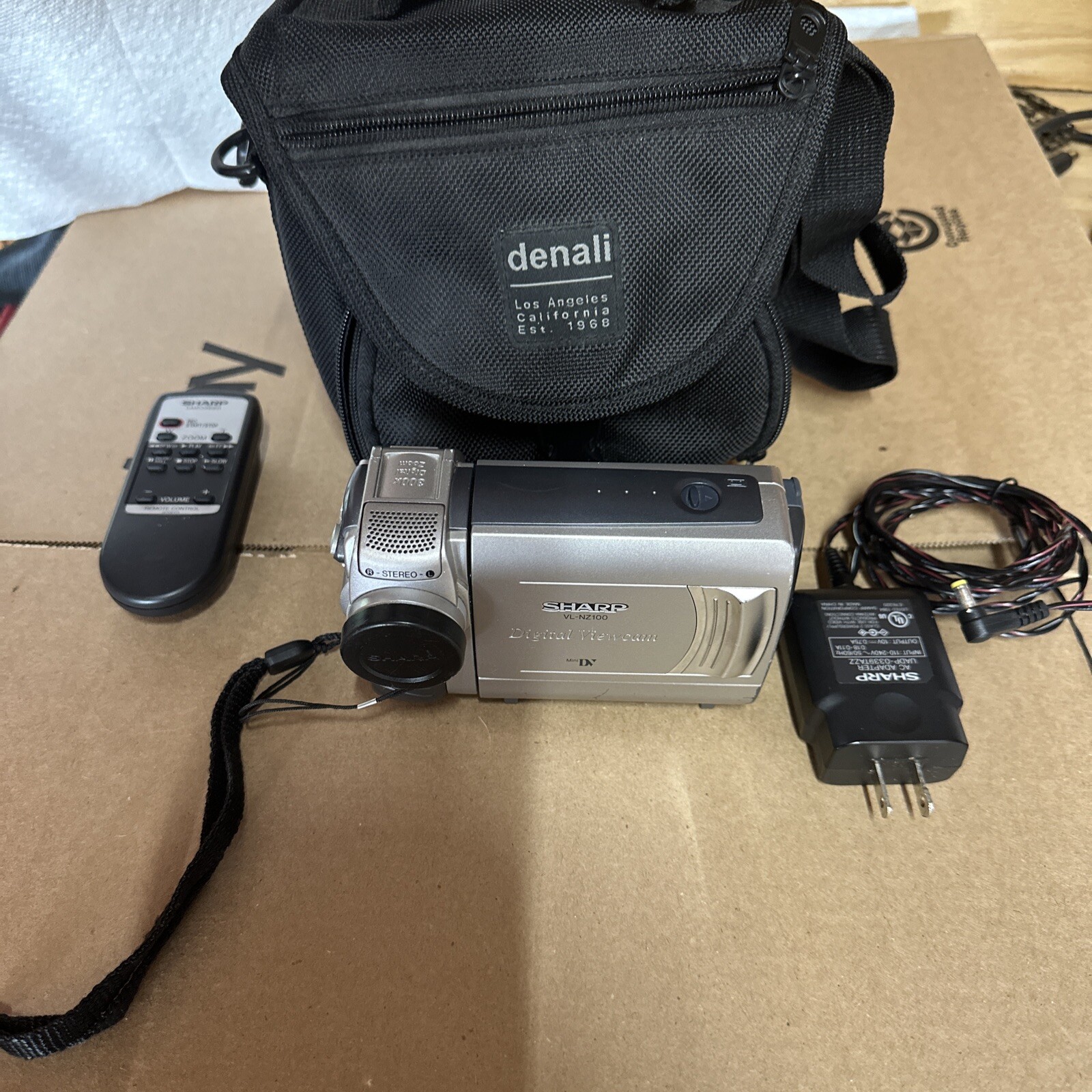 Sharp VL-NZ100 Vintage Digital Viewcam MiniDV Camcorder Bundle TESTED ...