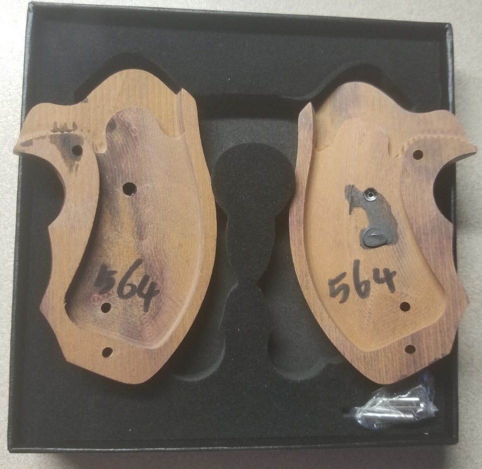 Taurus Grips fits Taurus 856 series 942 ROSEWOOD 22/38/357 (Fits 605 ...