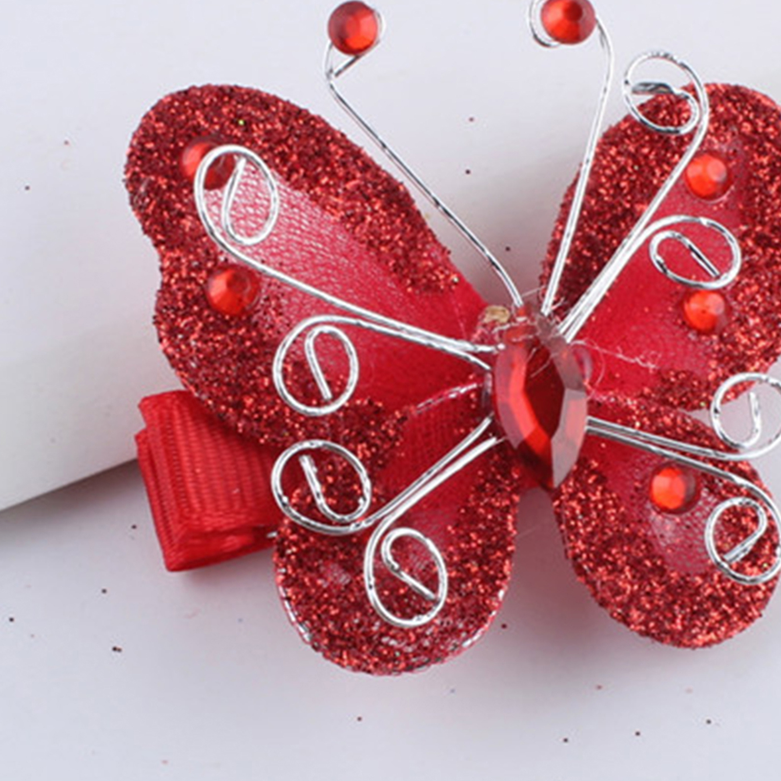 4pcs Butterfly Hair Clips Attractive Daily Wear Butterfly Design ...