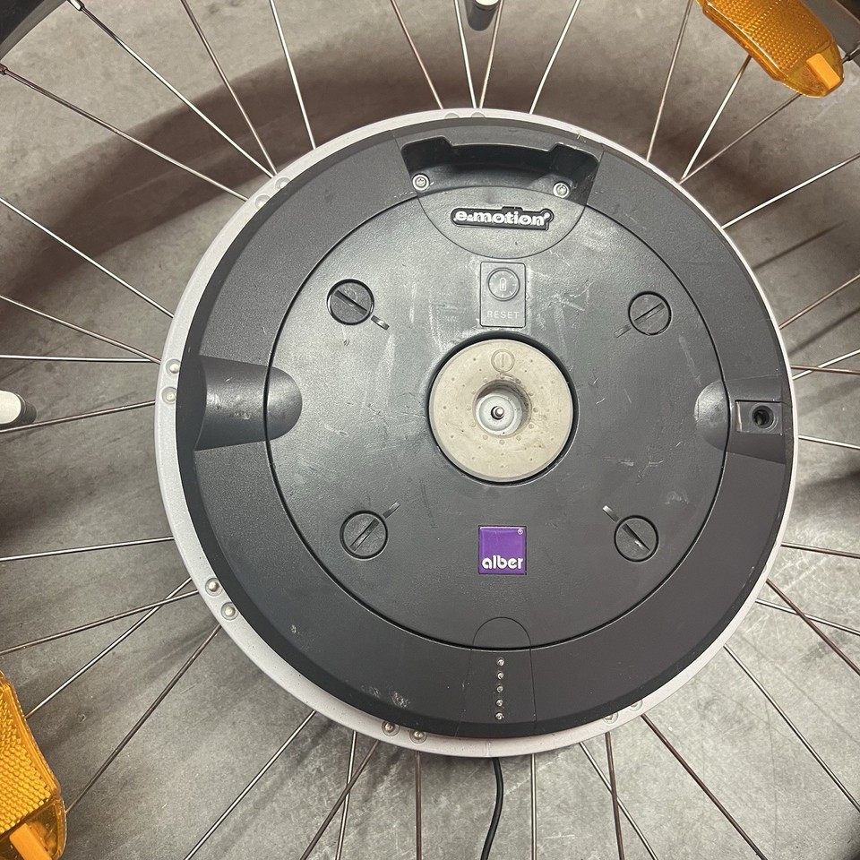 Alber eMotion M15 Power Assist Wheelchair Left & Right Wheels DEAD ...