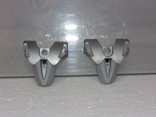 LEGO 43558 BIONICLE GRIS CLAIR / CHEST AMOR TOA NUVA x 2 | eBay