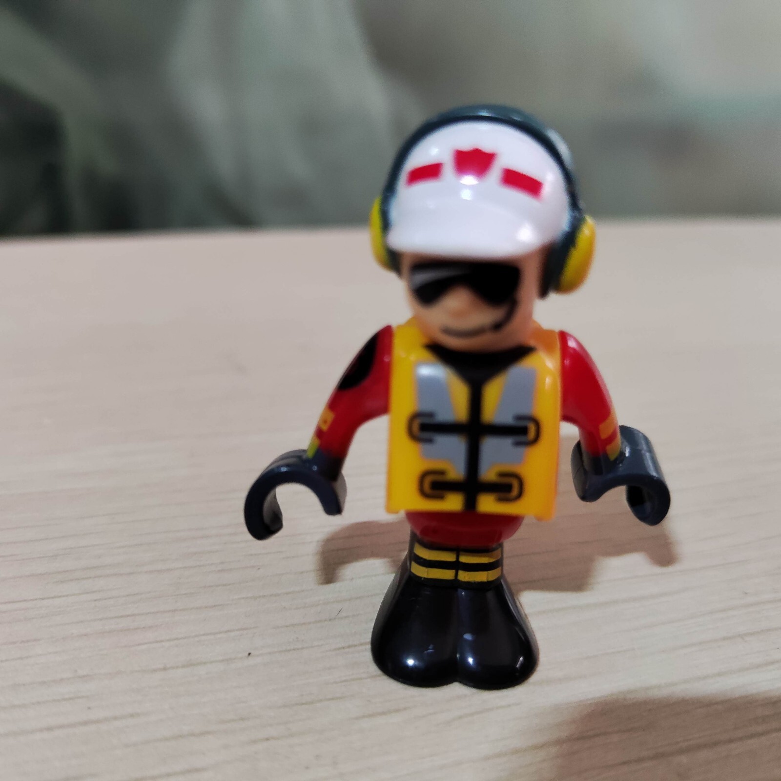 BRIO People Worker Driver Passenger Princess Mickey Donald Duck - Your ...