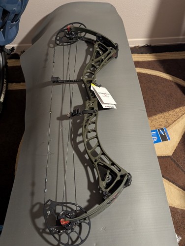 NEW - Bowtech sr350 50lb Left Hand | eBay