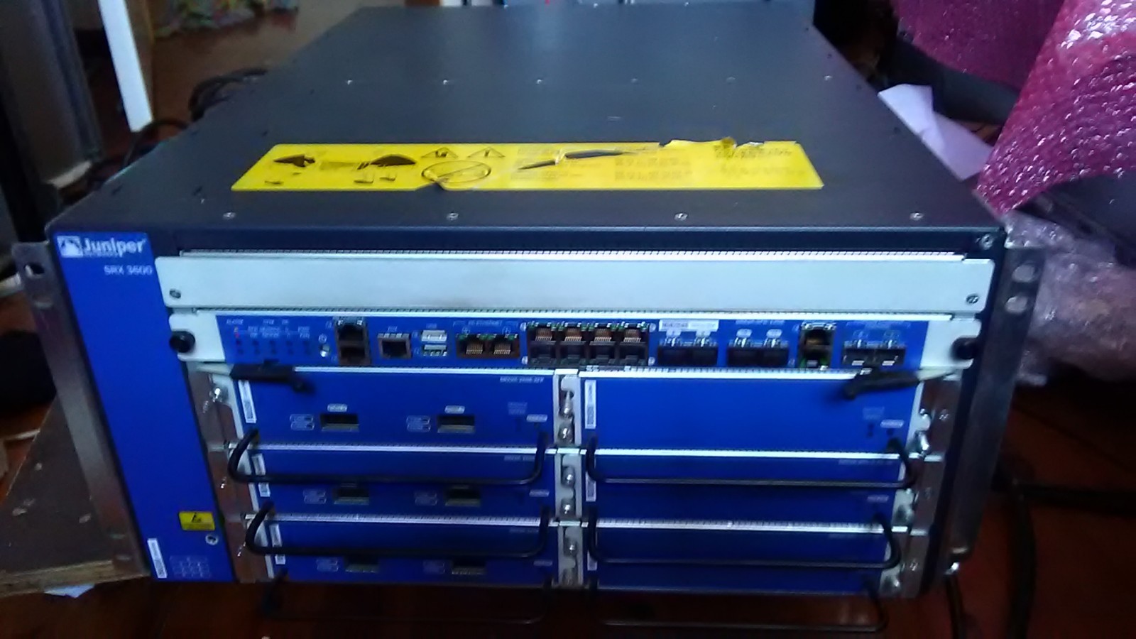 Juniper SRX3600 25 LSYS SRX-3600-LSYS-25 SRX3K-EXTREME-LTU Junos 12 ...