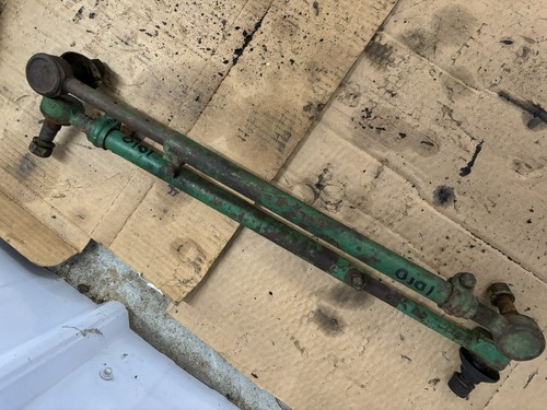 VINTAGE JOHN DEERE 1010 RU TRACTOR - FRONT AXLE TIE RODS | eBay