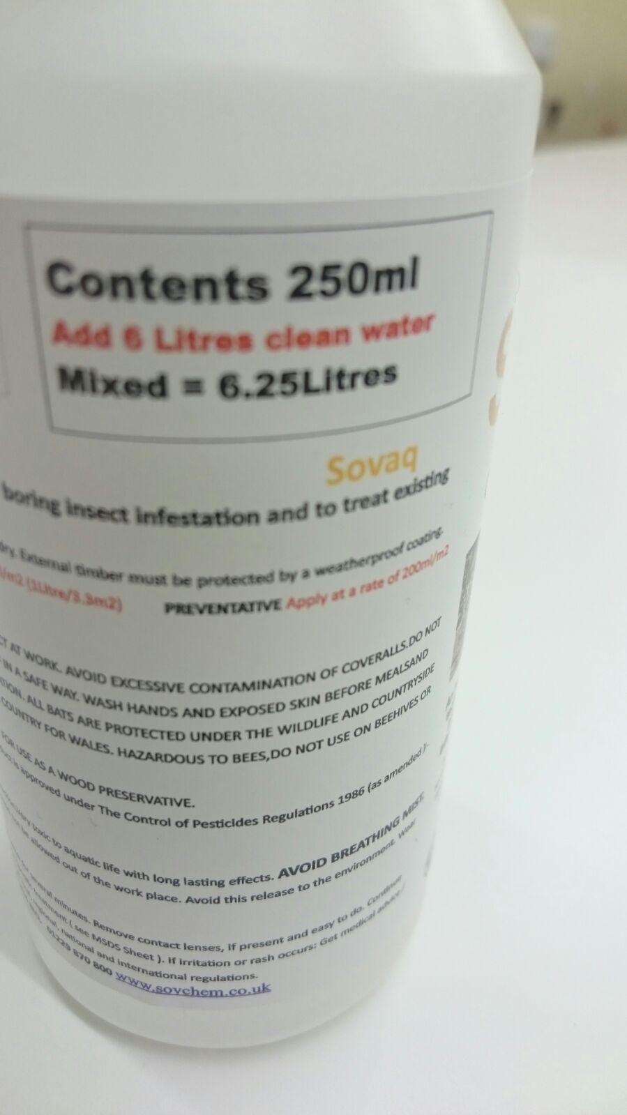 Sovereign Sovaq Wood Worm Killer, 250ml Makes 6.25L Woodworm Treatment ...