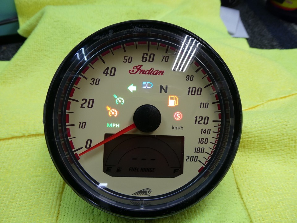 Speedometer Indian Chieftain Limited MPH 2017 Speedo Gauge Dash 3280640 ...