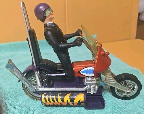 VTG Scream'n Demon Hasbro 1971 Chopper Motorcycle Tiger Shark Daredevil ...