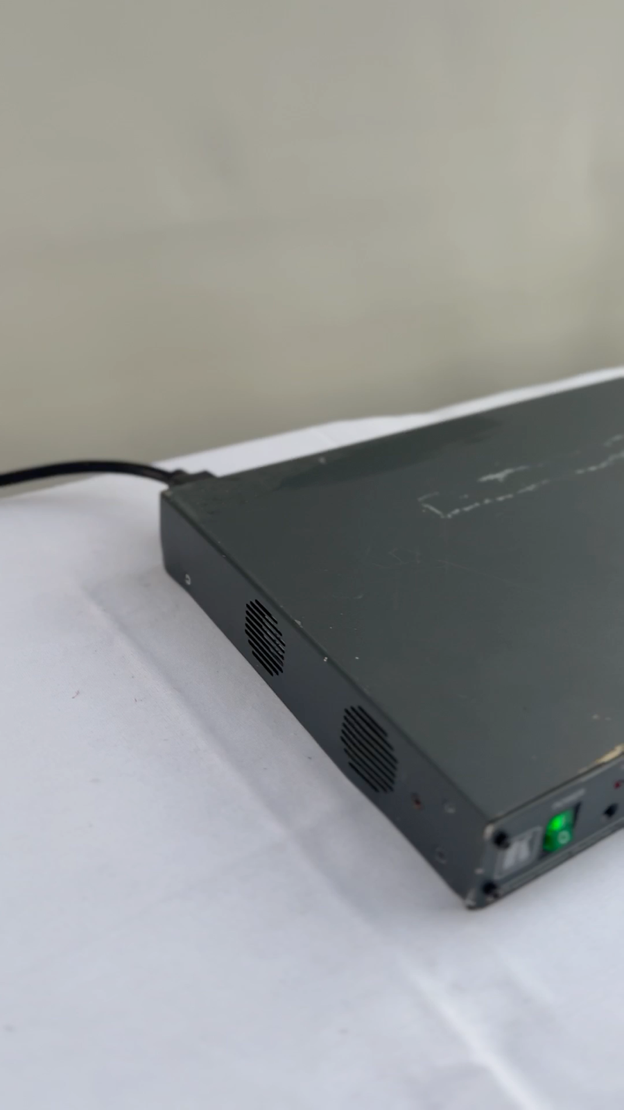 Kramer VP-728 HDMI Presentation Switcher / Scaler -For Parts Only | eBay