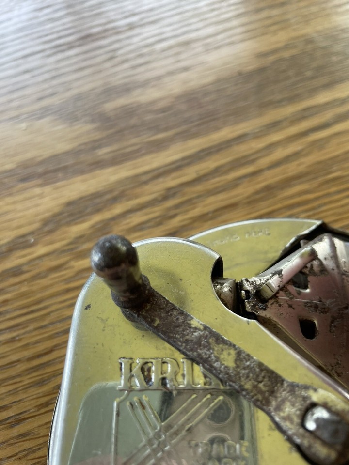 VINTAGE KRISS KROSS RAZOR BLADE SHARPENER STROPPER MADE USA RHODES MFG ...