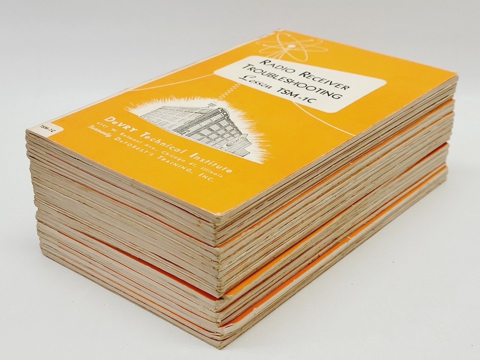 Vintage 1955 DeVry Technical Institute Electronics Course Books 20 ...