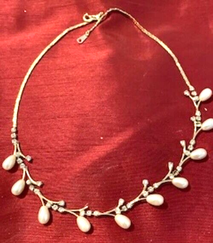 Vintage Gorgeous Drop Faux Pearls and Rhinestone Necklace with Gift Box ...