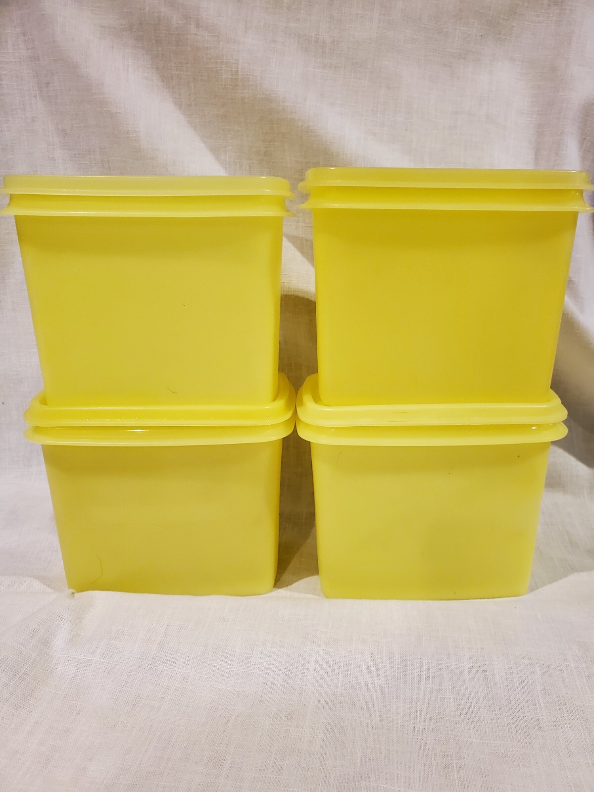 Lot of 4 Tupperware Yellow Shelf Saver Storage Container #1243 w/ Lids ...