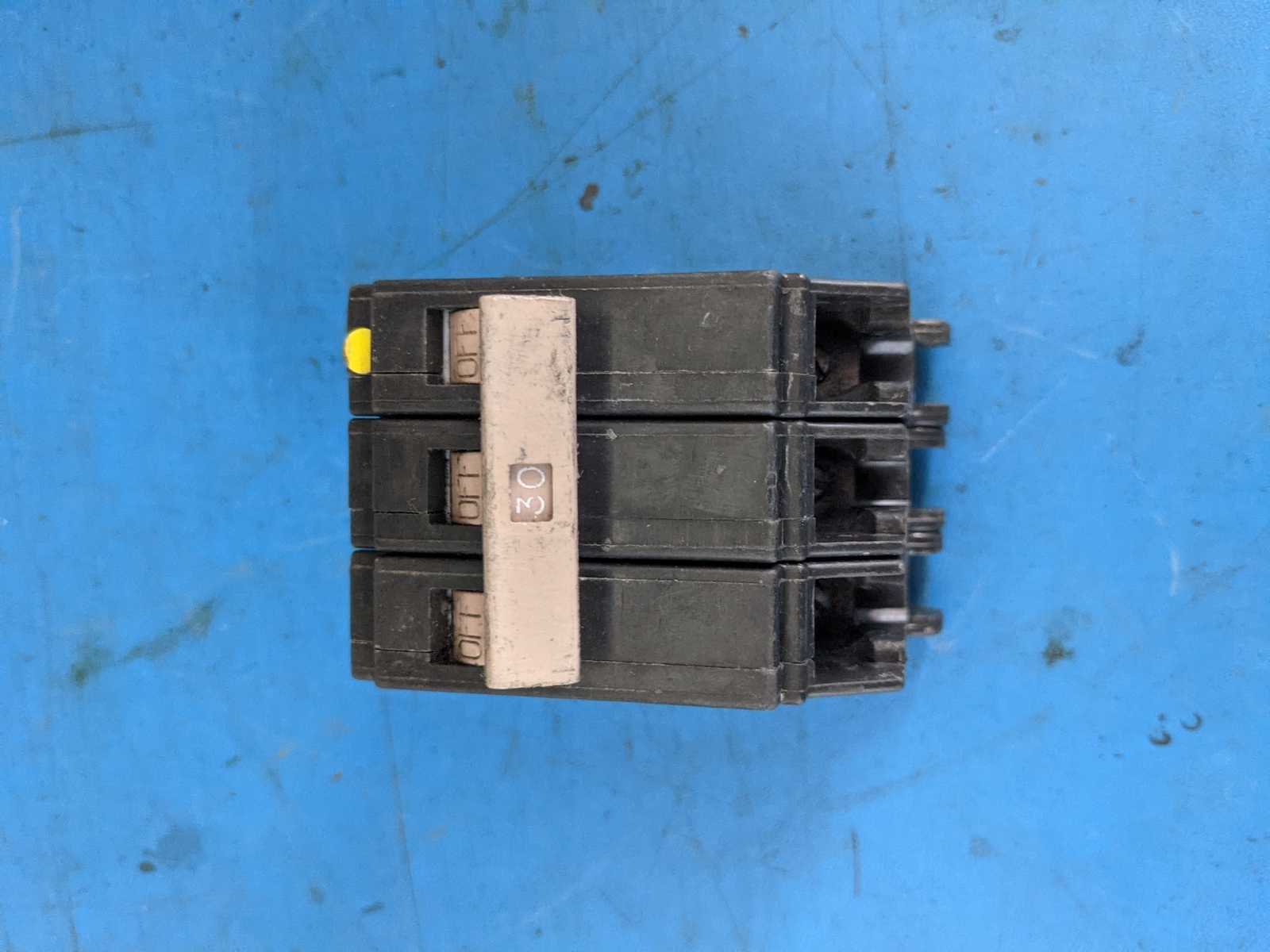 Eaton CH330 30A 240V Circuit Breaker for sale online | eBay