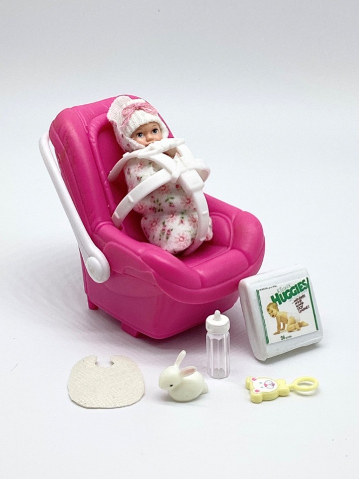 2003 Mattel Barbie Happy Family Baby With Volvo Wagon Pink Car Seat ...